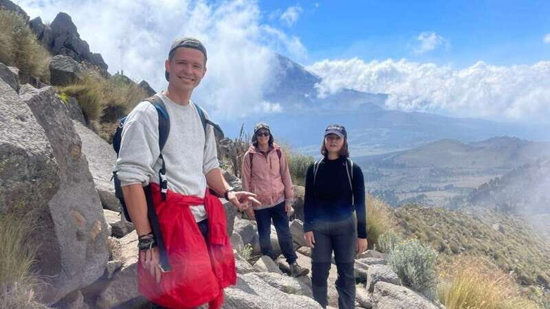 From Mexico City: Hike Iztaccihuatl Volcano with an Alpinist - Key Points