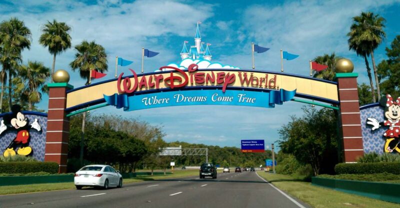 From Miami: Bus transfer to Orlando Theme Parks - The Comfort of the Bus