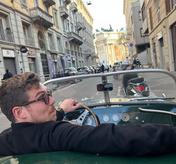 From Milan to Certosa of Pavia with a Classic car - Key Points