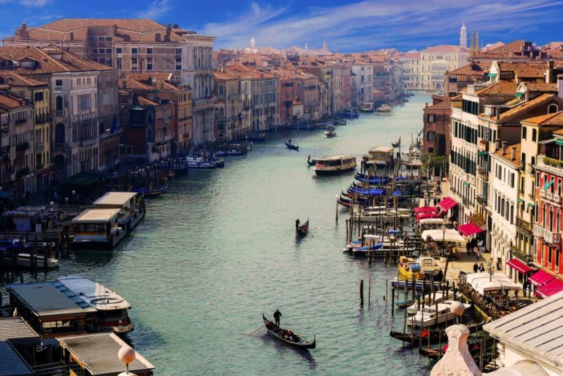 From Milan: Venice and Verona Full-Day Tour by Train - Authentic Experiences and Hidden Gems