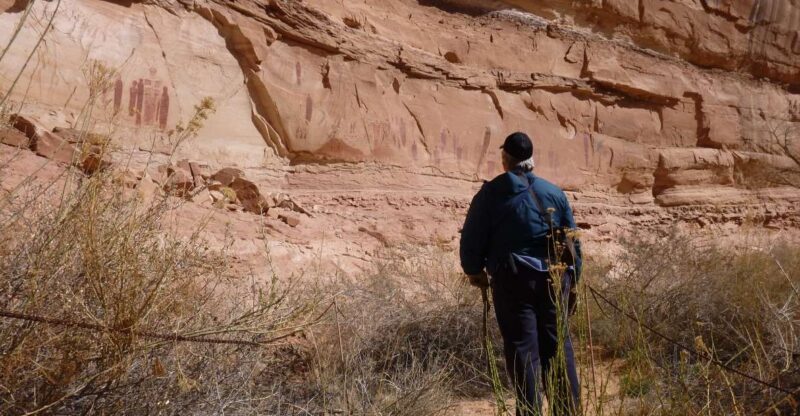 From Moab: 1-Day Horseshoe Canyon Exploration - The Value and the Caveats