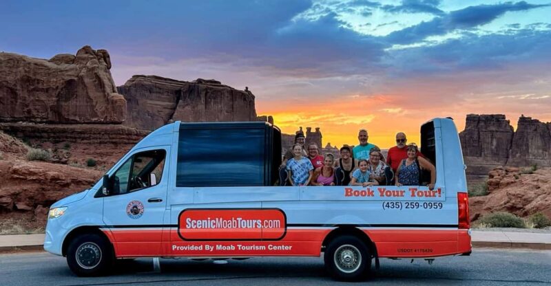 From Moab: Arches National Park Scenic Tour with Short Hikes - The Experience of the Van