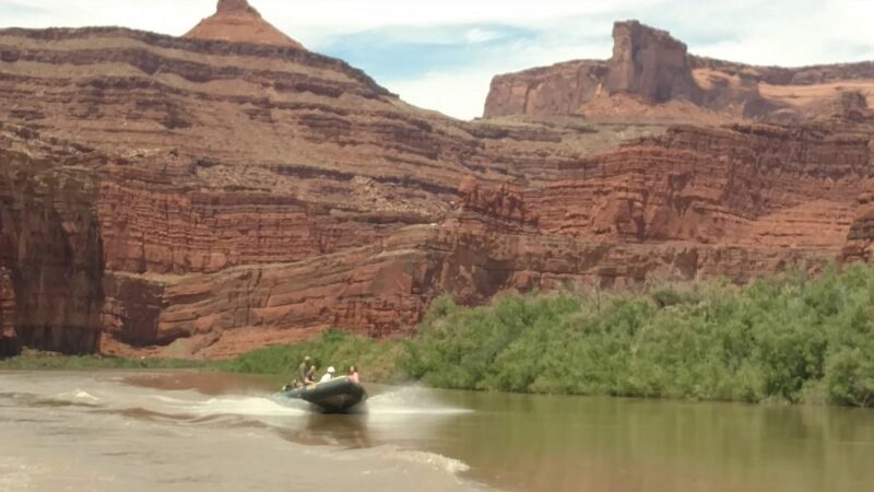 From Moab: Canyonlands 4x4 Drive and Calm Water Cruise - The Sum Up