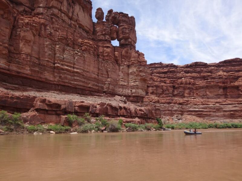 From Moab: Cataract Canyon Whitewater Rafting Experience - What Makes This Tour Special