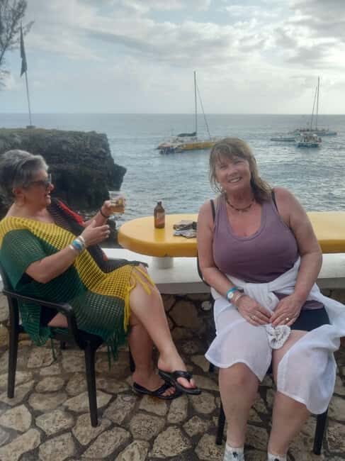 From Montego Bay: Negril Beach Daytrip & Rick's Cafe Sunset - Getting Started: Pickup and Transportation