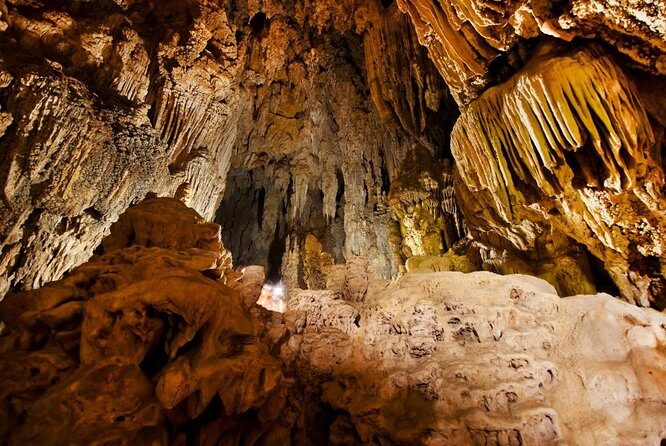 From Monterrey Caves Garcia - Key Points