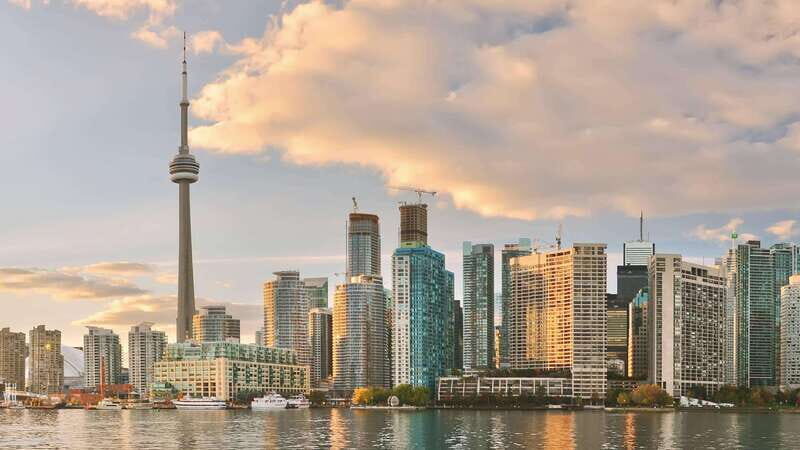 From Montreal: Toronto, Niagara Falls & 1000 Islands Tour - Transportation and Accommodation