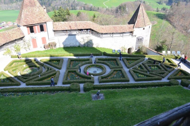 From Montreux, Bern or Fribourg: Gruyères Region TOUR - Customizing the Itinerary