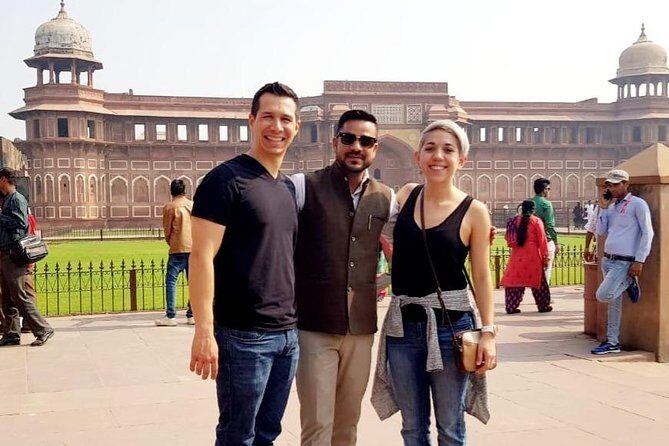 From Mumbai: 2-Days Taj Mahal Sunrise Tour with Flight & Hotel - Who Should Consider This Tour?