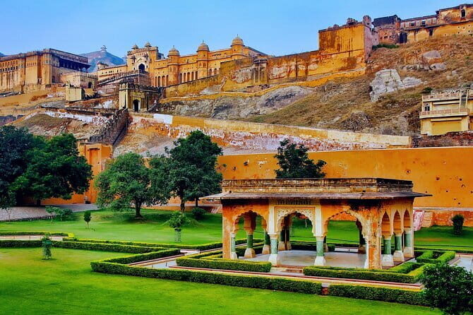 From Mumbai: Golden Triangle Luxury Tour with Flight & Hotels - An In-Depth Look at the Tour Experience