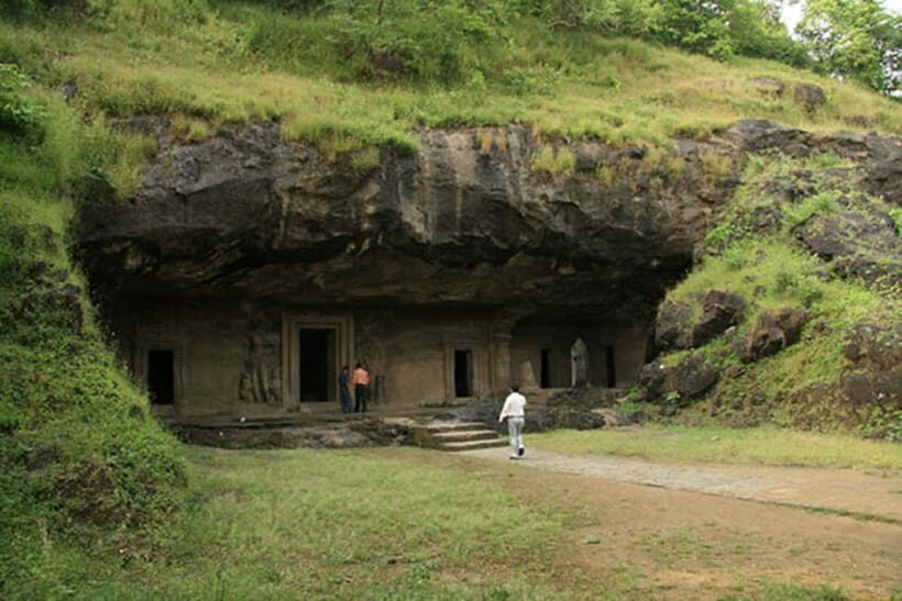 From Mumbai: Half-Day Elephanta Caves Tour with Ferry Ride - Key Points