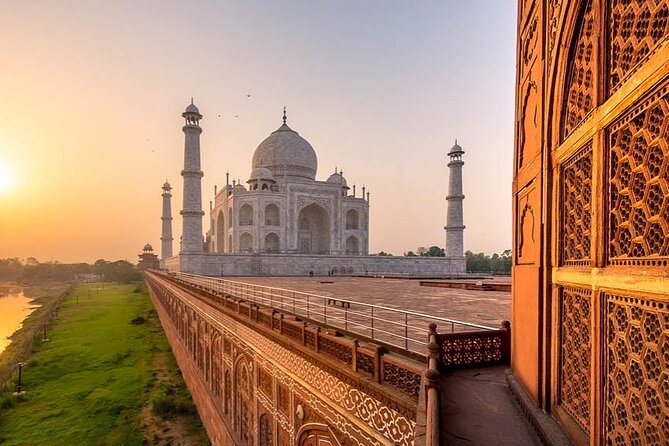 From Mumbai - Overnight Taj Mahal Agra Private Tour by Return Flights - Who Will Love This Experience?
