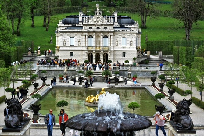 From Munich: Neuschwanstein Castle and Linderhof Private Tour - What Past Travelers Say