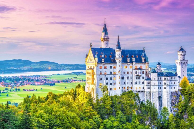 From Munich: Trip to Neuschwanstein & Linderhof in Spanish - The Sum Up