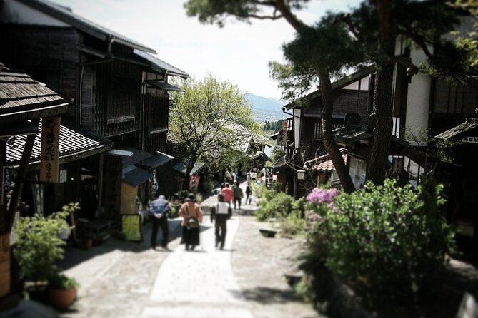 From Nagoya: Eihoji, Enakyo, Magomejuku & Tsumagojuku Day Tour - Visiting Magomejuku