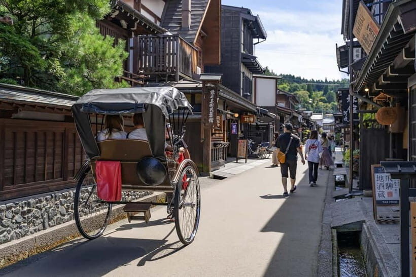 From Nagoya: Gujo, Hida Takayama, and Shirakawa-go Day Tour - FAQ