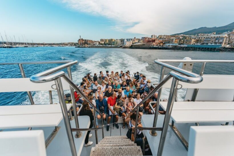 From Naples: Gulf of Naples & Capri Sightseeing Boat Tour - Authentic Experiences Highlighted in Reviews