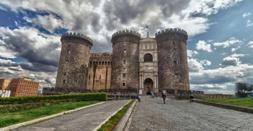 From Naples: Half-Day City Walking & Bus Tour Gulf of Naples - Key Points