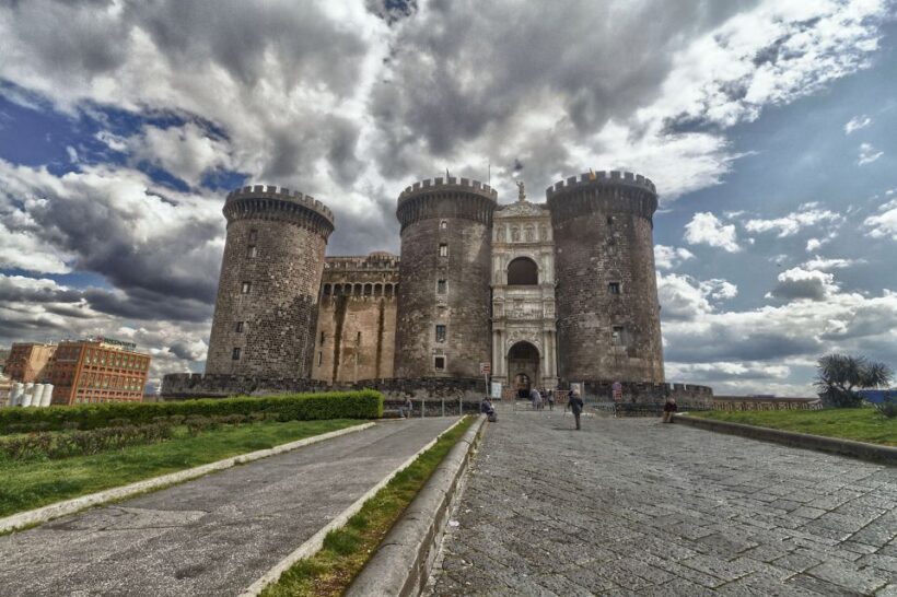 From Naples: Half-Day City Walking & Bus Tour Gulf of Naples - What Makes This Tour Stand Out?