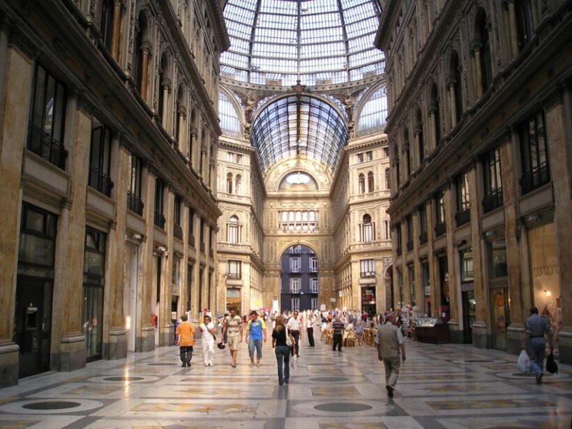 From Naples: Half-Day City Walking & Bus Tour Gulf of Naples - FAQ
