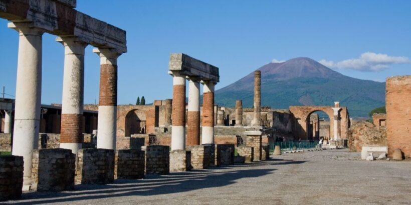 From Naples: Pompeii and Vesuvius Guided Day Trip with Lunch - Meeting Point and Transportation