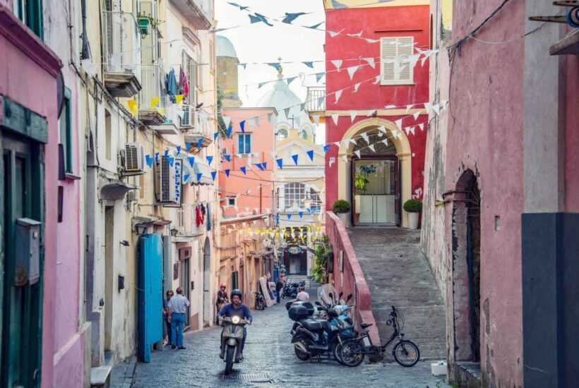 From Naples: Procida Island Day Trip with Lunch - Real-World Insights from Reviews
