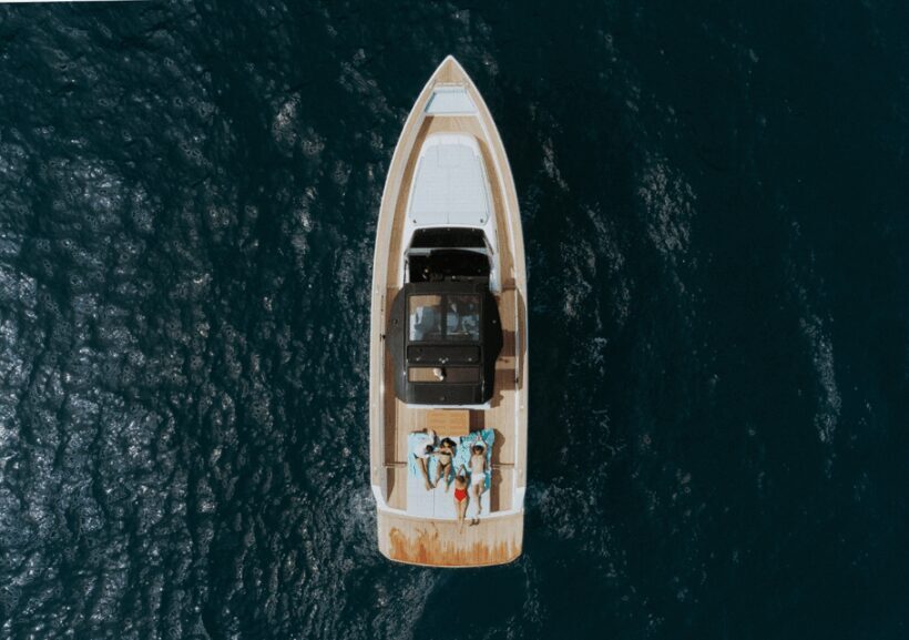 From Napoli: Luxury Boat Tour of Capri & Amalfi Coast - Who Should Consider This Tour?