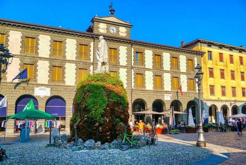 FROM NAPOLI: NAPOLY CITY TOUR - An Honest Look at the Naples City Tour Experience