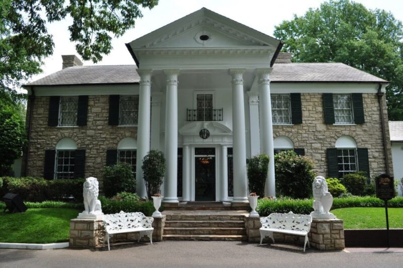 From Nashville: Memphis Tour with Graceland VIP Access - Pros and Cons