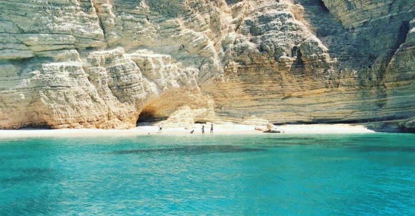 From Naxos: Koufonisia Boat Cruise and Rina's Cave w/ Lunch - FAQ Section
