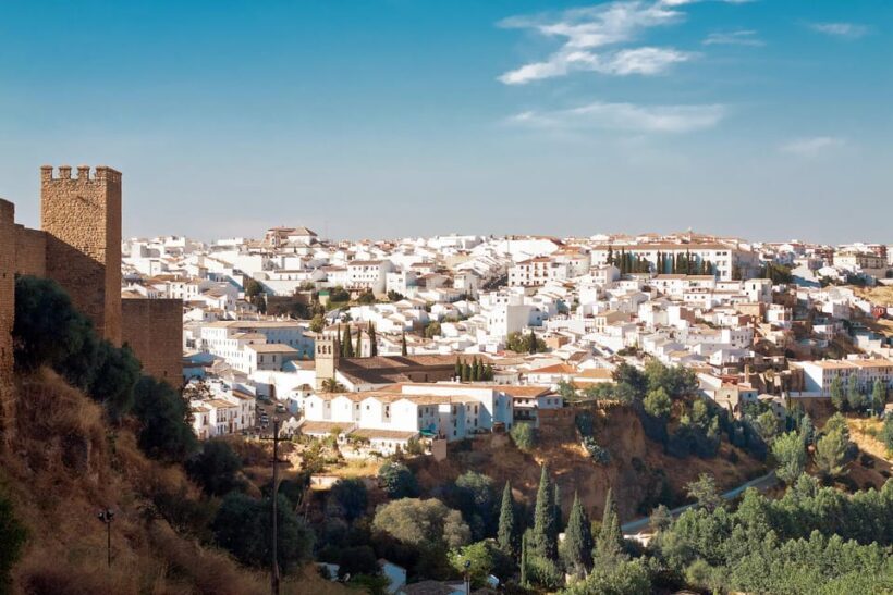From Nerja/Almunecar: Ronda Day Trip with Hotel Pickup - Iconic Sites: Puente Nuevo and the Arab Baths