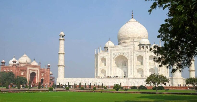 From New Dehli: Taj Mahal at Sunrise & Agra Highlights Tour - The Taj Mahal at Sunrise: A Moment of Pure Magic
