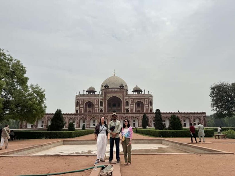 From New Delhi Airport : Guided Layover Old & New Delhi Tour - Authentic Experiences & Local Flavor