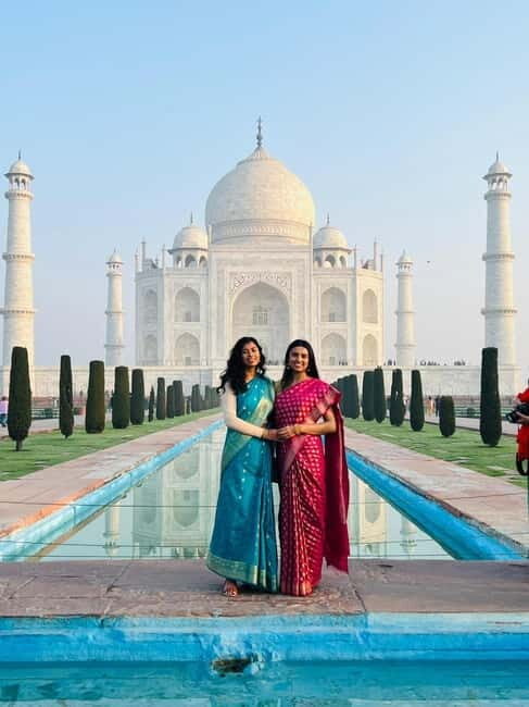 From New Delhi: Taj Mahal Sunrise and Agra Day Tour by Car - Discovering the Taj Mahal at Dawn