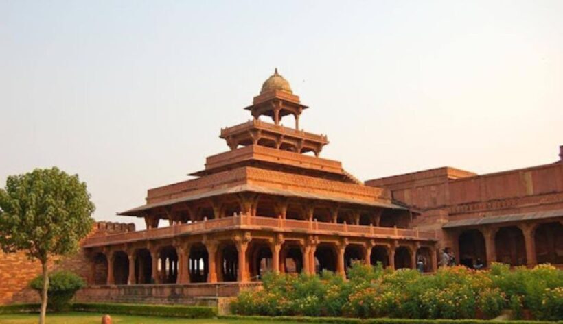 From New Delhi: Taj Mahal Sunrise Tour with Fatehpur Sikri - An In-Depth Look at the Experience