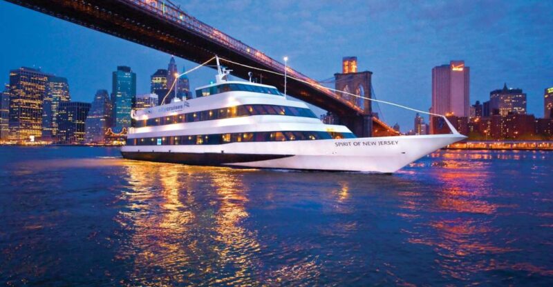 From New Jersey: New York City Buffet Lunch or Dinner Cruise - Who Is This Experience For?
