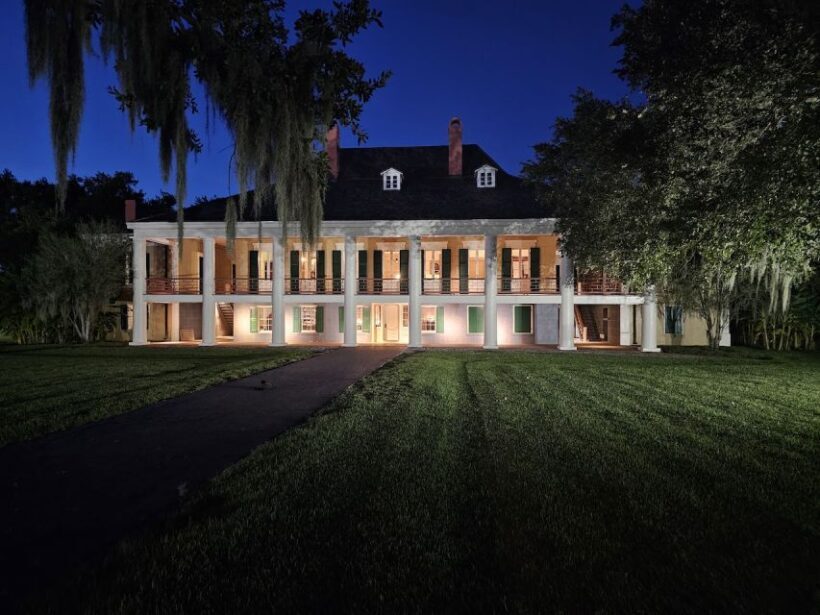 From New Orleans: Destrehan Plantation Haunted Night Tour - An Immersive Nighttime Journey into Louisiana’s Past