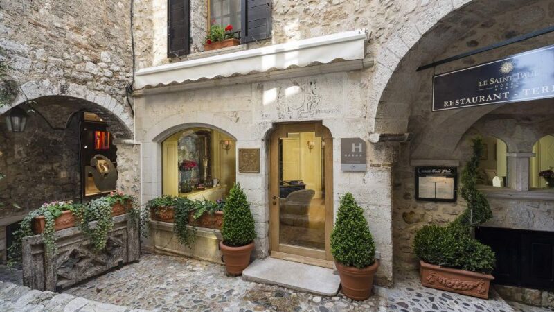 From Nice: Jewels of Provence Full-Day Tour with Transfers - Transportation, Group Size, and Value