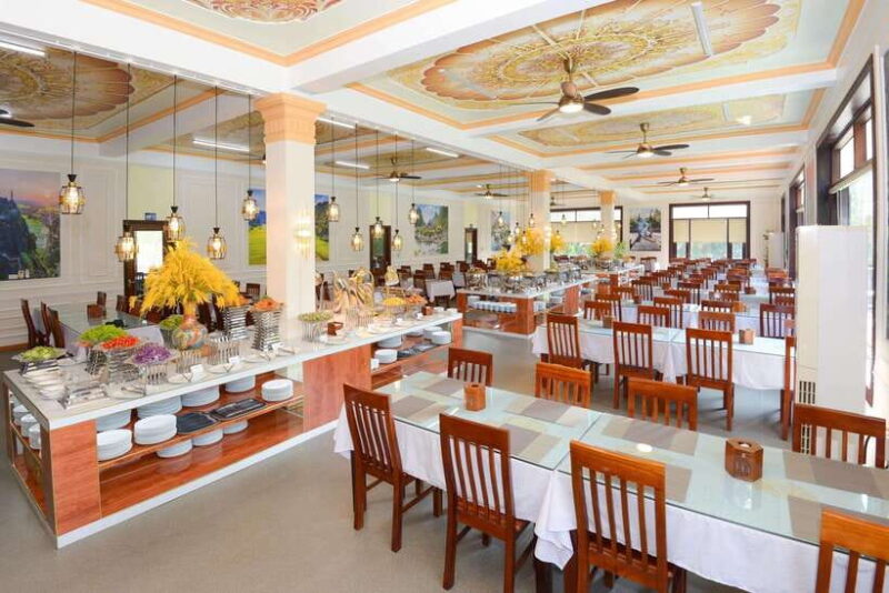 From Ninh Binh: 1 day HoaLu-TrangAn-MuaCave -finish in Hanoi - An In-Depth Look at the Day