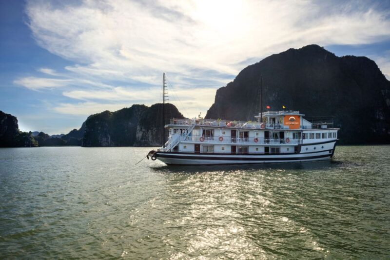 From Ninh Binh: Ha Long Bay 2 days 1 night on 3-star Cruise - What’s Included and What to Consider
