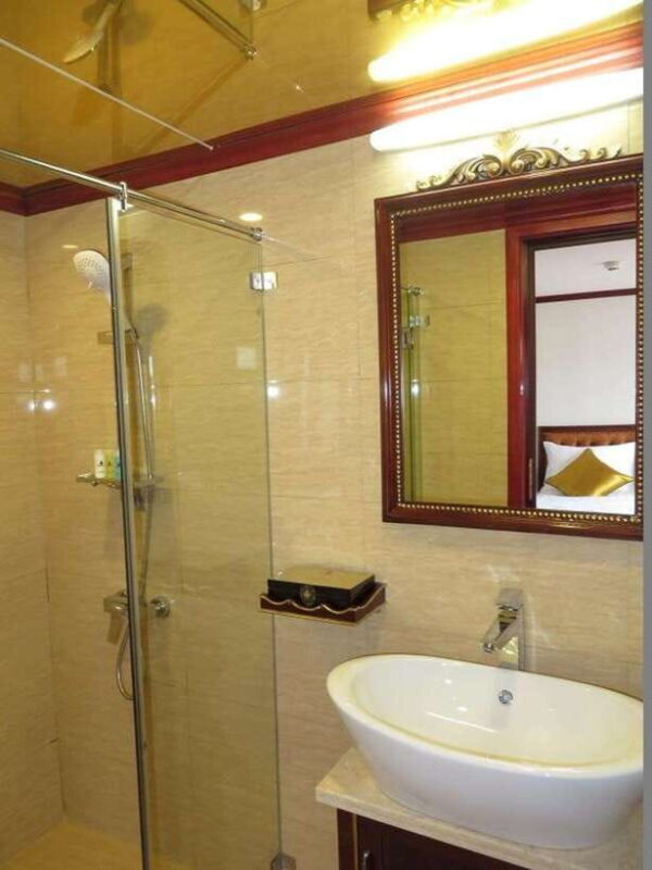 From NinhBinh: 2-Day 1Night itinerary Bai Tu Long Bay cruise - The Sum Up