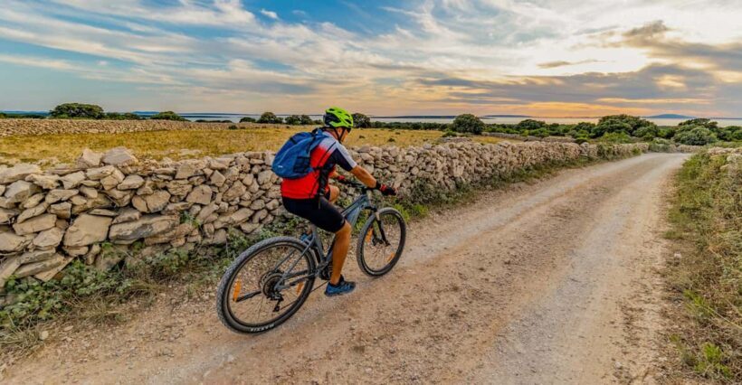 From Novalja: Kolanjsko Blato, Kolan, and Mandre Bike Tour - The Sum Up