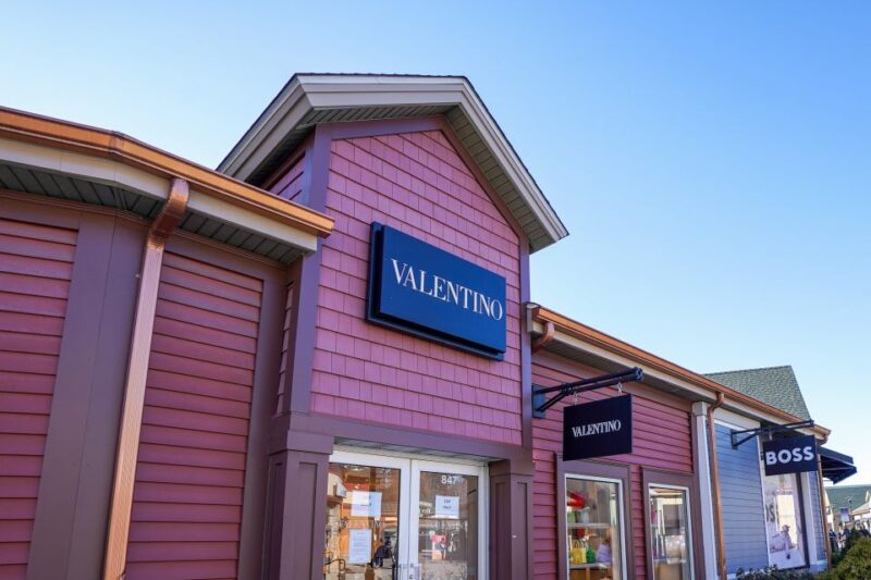 From NYC: Woodbury Common Premium Outlets Shopping Tour - FAQs