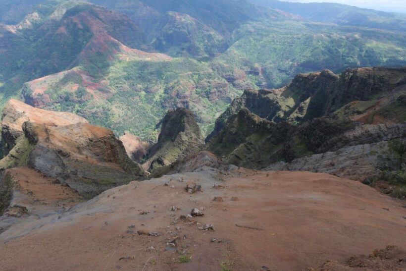 From Oahu: Kauai Waimea Canyon & Wailua River Tour - How the Tour Begins: Flying from Oahu to Kauai