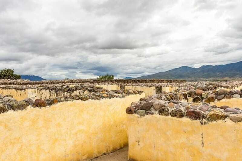 From Oaxaca: Zapotec Legacy Lambityeco, Yagul and Dainzú in a single tour - Yagul: The Heart of Zapotec Defense and Urban Planning
