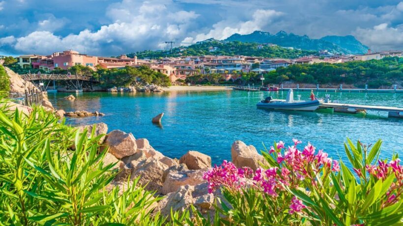 From Olbia | Drive a classic car till Porto Cervo - Pros and Cons of the Tour