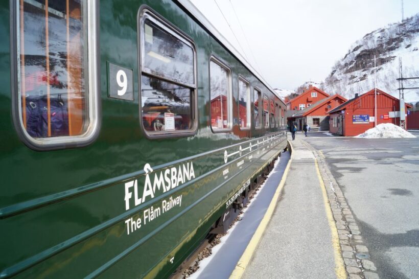 From Oslo: Private Round-Trip Tour to Sognefjord via Flåm - What the Tour Includes and What to Expect