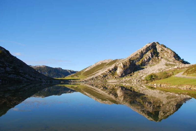 From Oviedo: Covadonga, Cangas de Onís, and Lastres Tour - Details that Matter