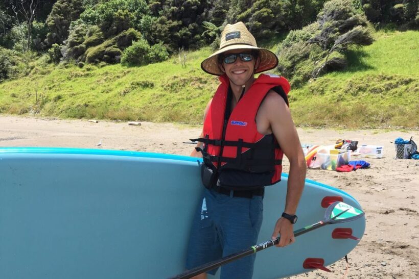 From Paihia: Scenic Cruise with Roberton Island Stopover - An Authentic Introduction to the Bay of Islands