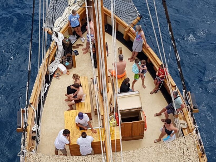 From Palamos: Scenic Boat Trip to Calella de Palafrugell - Authenticity and Value